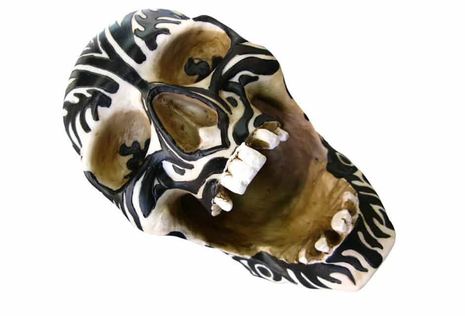 REMEMBERING THE DEAD: How grieving helps and why traditions don't ...